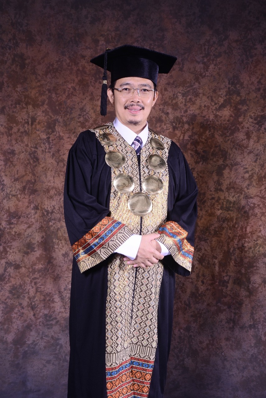 Muhammad Syafi'i Antonio Ditetapkan Guru Besar Ekonomi Syariah